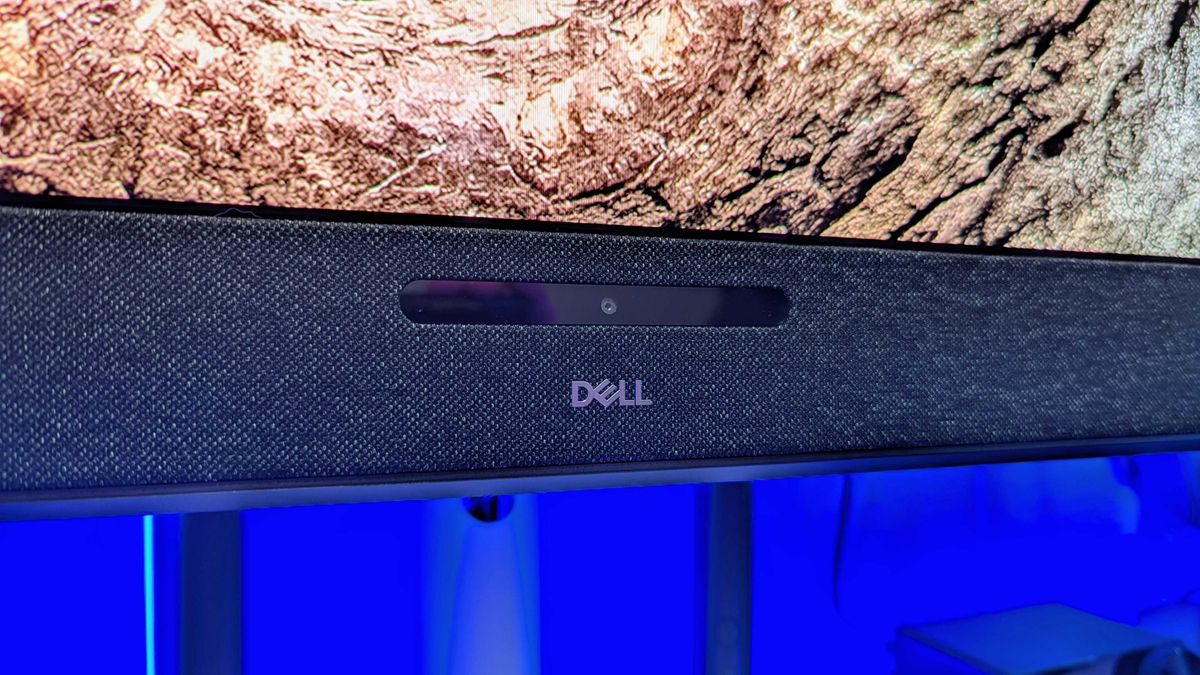 Dell 32 Plus 4K QD-OLED Monitor review: Something's missing | Windows ...