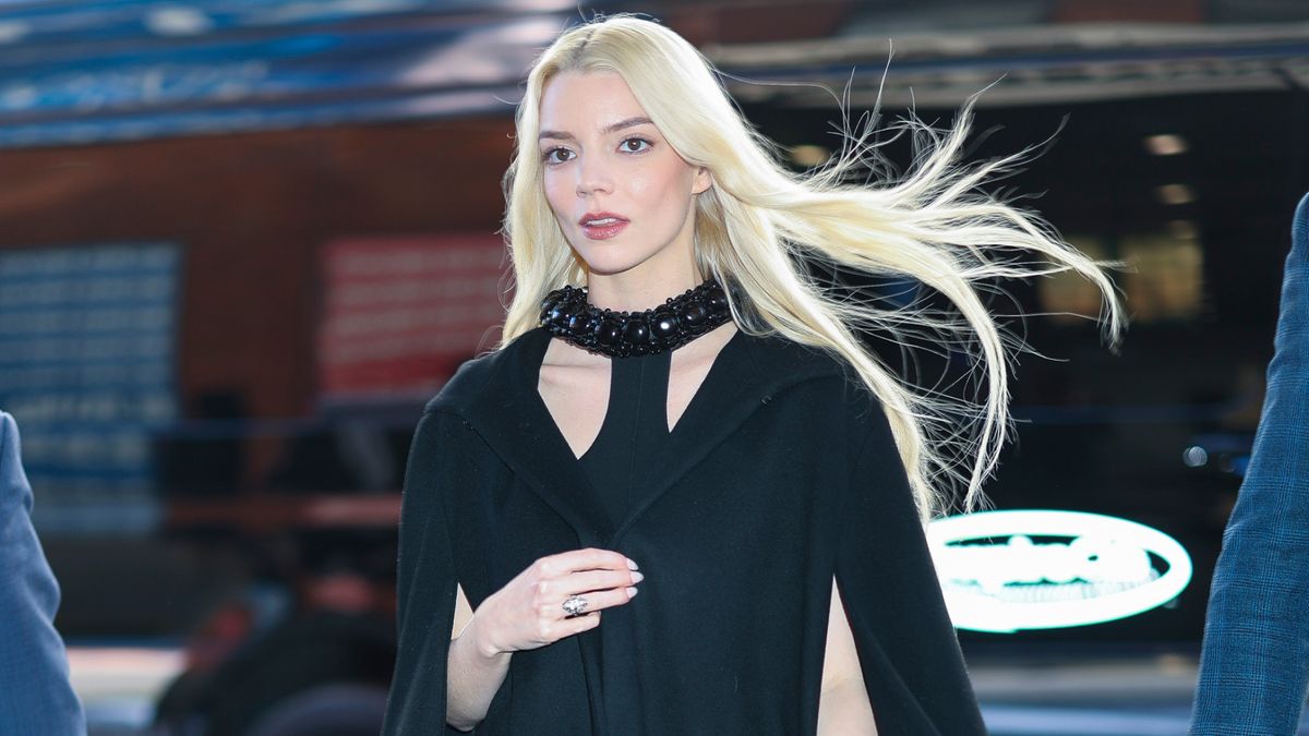 Anya Taylor-Joy Channels Hannah Montana for Miley Cyrus's Album ...