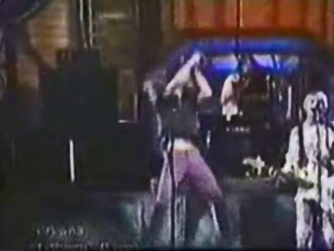 Nirvanas Krist Novoselic Recalls Infamous Mtv Bass Toss Musicradar