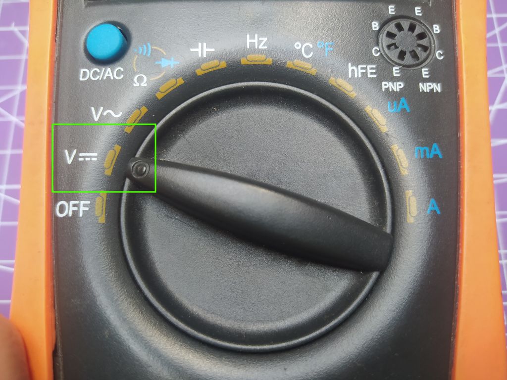 How To Use a Multimeter to Measure Voltage, Current and More | Tom's ...
