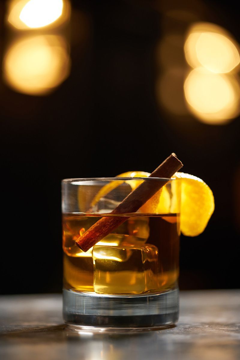 36 Fall Cocktail Recipes - Drink Ideas Perfect for Autumn | Marie Claire