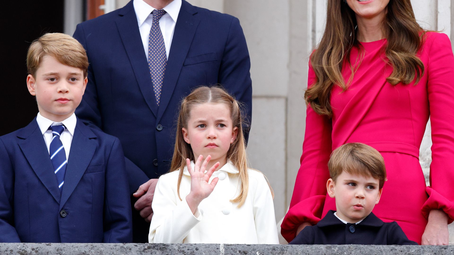 These pics of George, Charlotte, and Louis are getting us through the ...