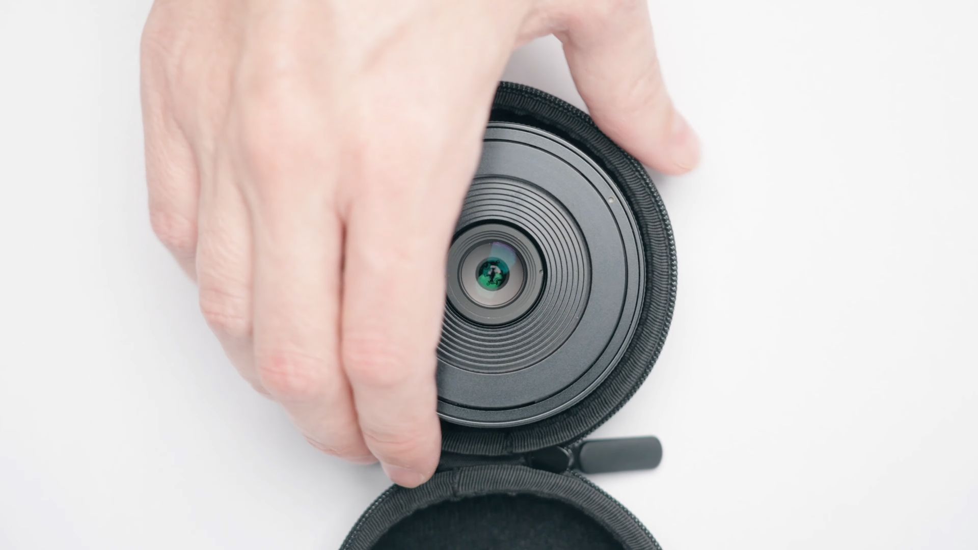 Lensbaby hits the 'Sweet-spot' with its new Sweet 22 pancake lens ...