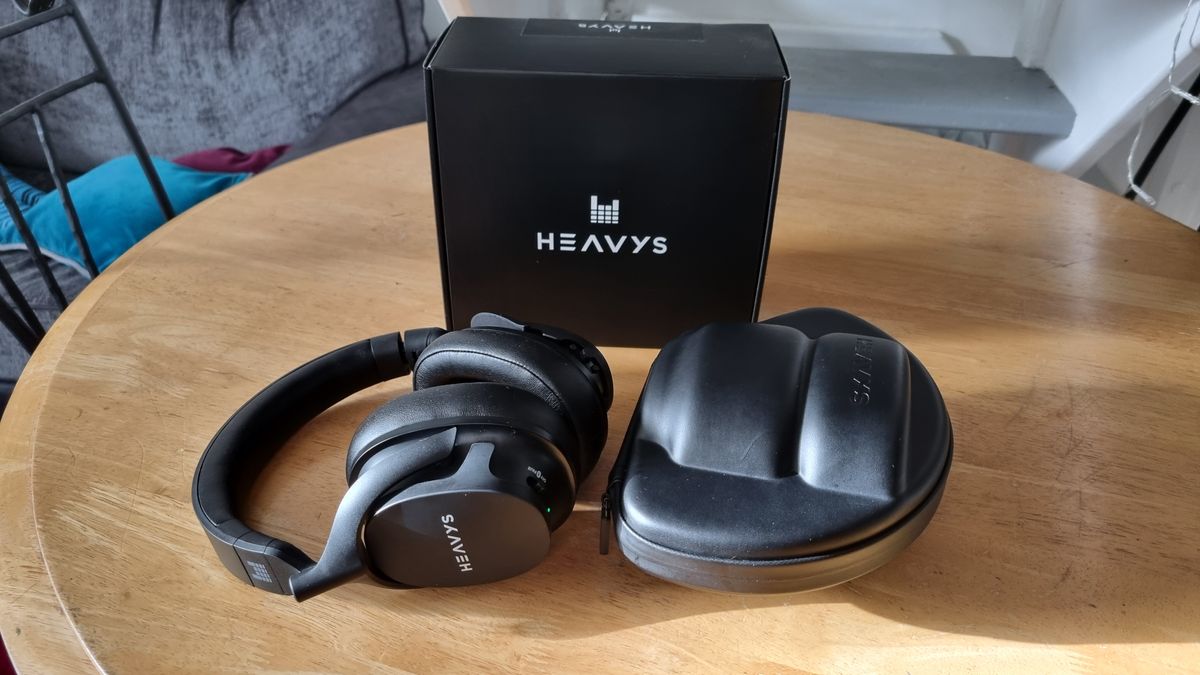 Heavys H1H headphones review | PC Gamer