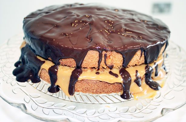 Millionaire's cake | Baking Recipes | GoodtoKnow