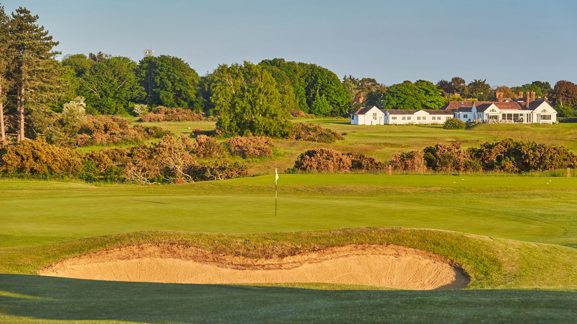 Aldeburgh Golf Club: Championship Course Review, Green Fees, Tee Times ...