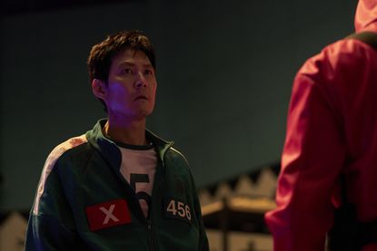 Does Gi-hun (Player 456) Die? The 'Squid Game' Ending, Explained ...