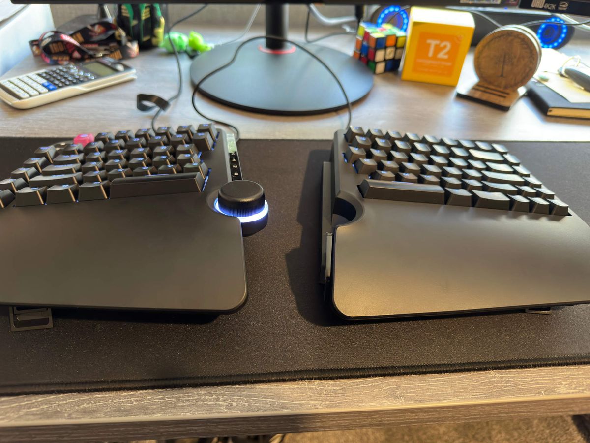 Cloud Nine C959 ErgoTKL keyboard review | PC Gamer
