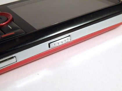 INQ Mini 3G: Connectivity and PC software - INQ Mini 3G review - Page 9 ...