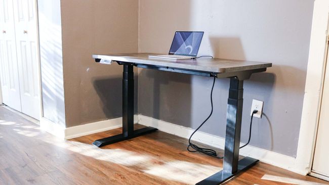 Flexispot E7 Pro Plus Standing Desk review | Tom's Guide