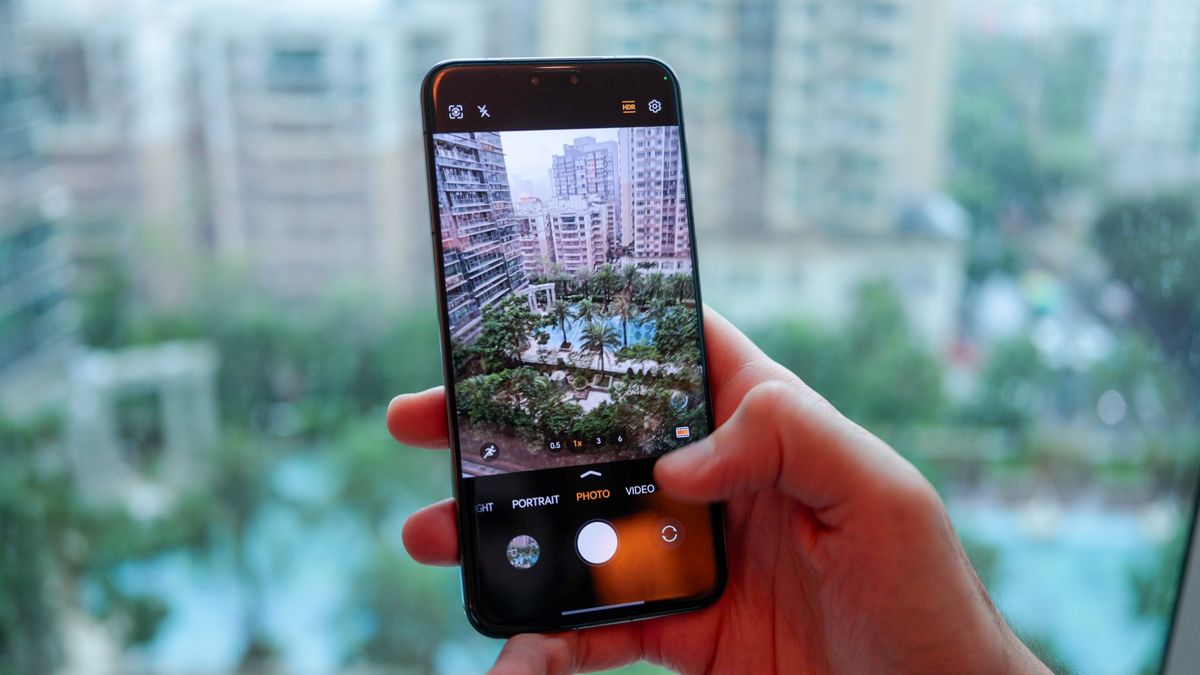 Honor Magic 7 Pro launches with 200MP AI zoom and giant battery – we go ...