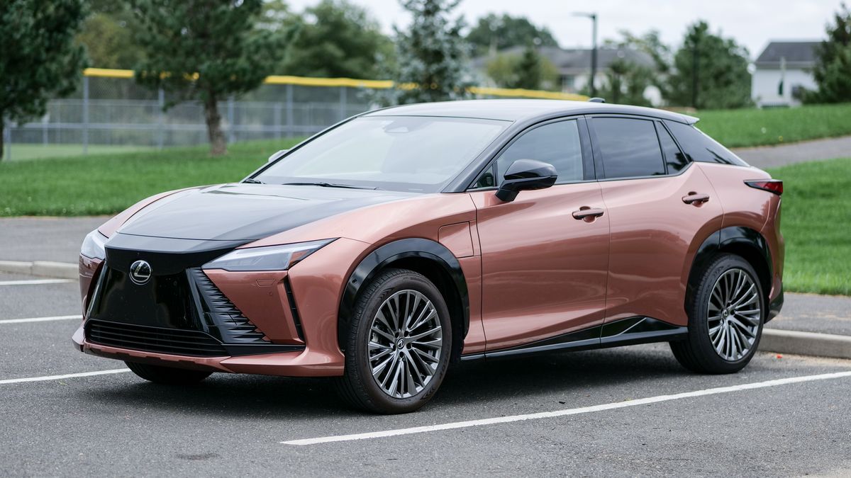 I drove the Lexus RZ 450e EV for a week — here's my pros and cons | Tom ...
