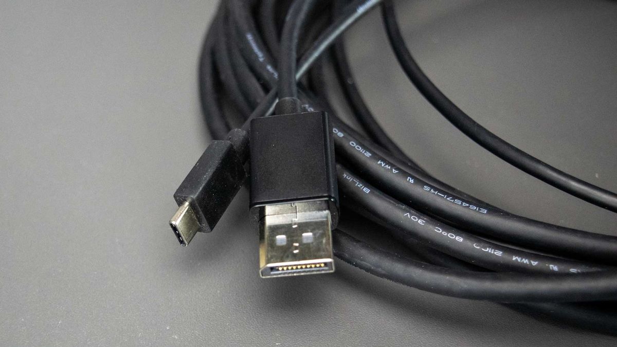 HP Reverb G2 Review: Amazing Clarity, Disappointing Tracking | Tom's ...