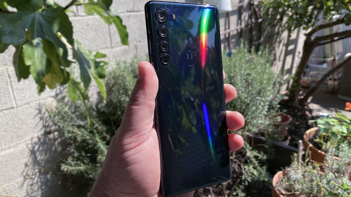 Motorola Edge review | Tom's Guide