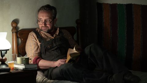 Meet The Contractor cast: who's who in the thriller on Netflix | What ...