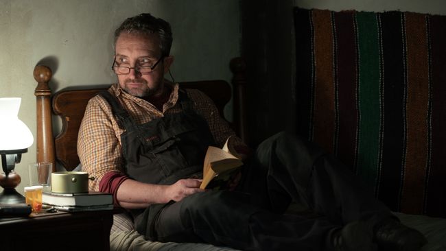 Meet The Contractor cast: who's who in the thriller on Netflix | What ...