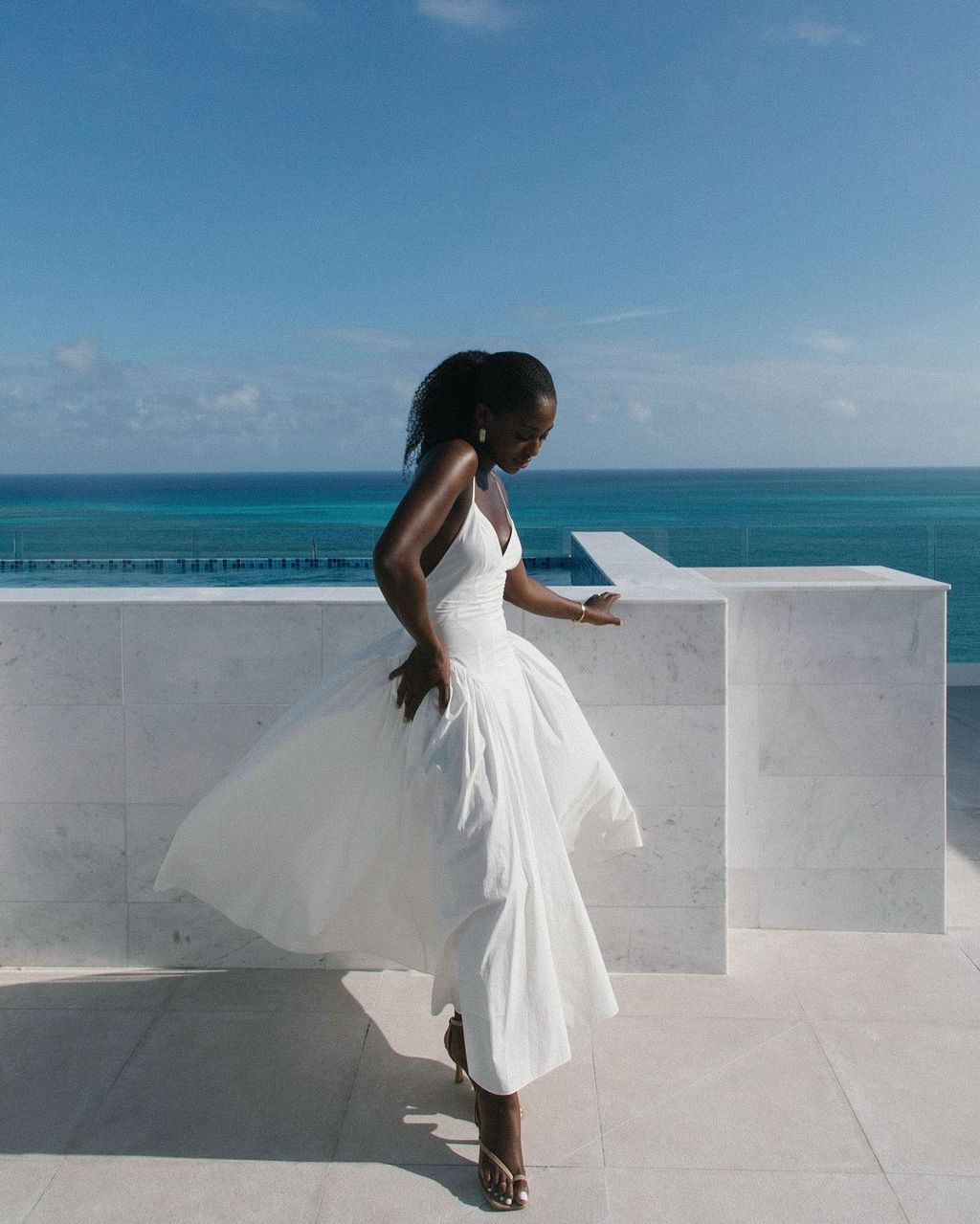 Why Cotton Poplin Dresses Are a True Summer Wardrobe Staple | Who What Wear