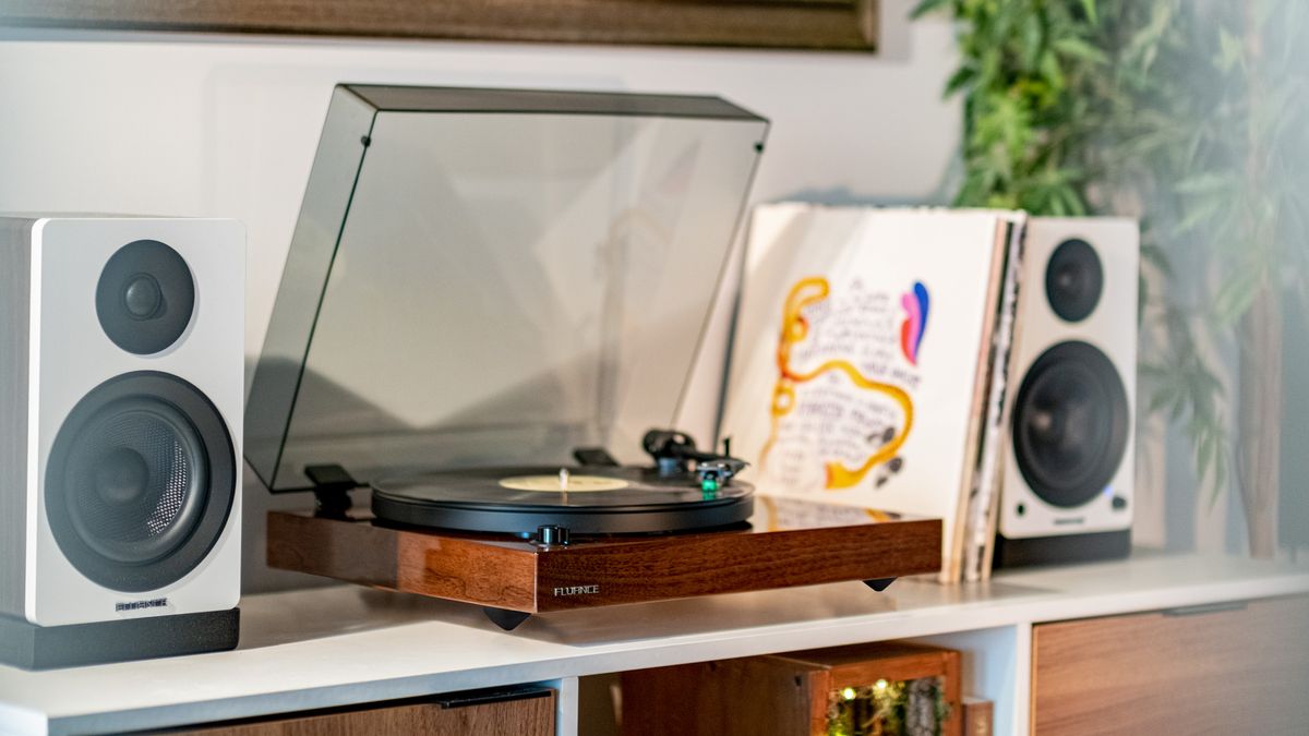 Fluance RT81+ review: A solid turntable that's perfect for beginners ...