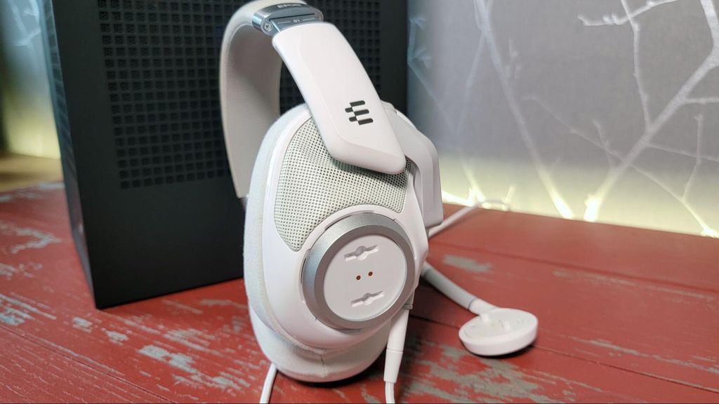 Epos H6Pro Review: Plug-and-Play in Comfort | Tom's Hardware