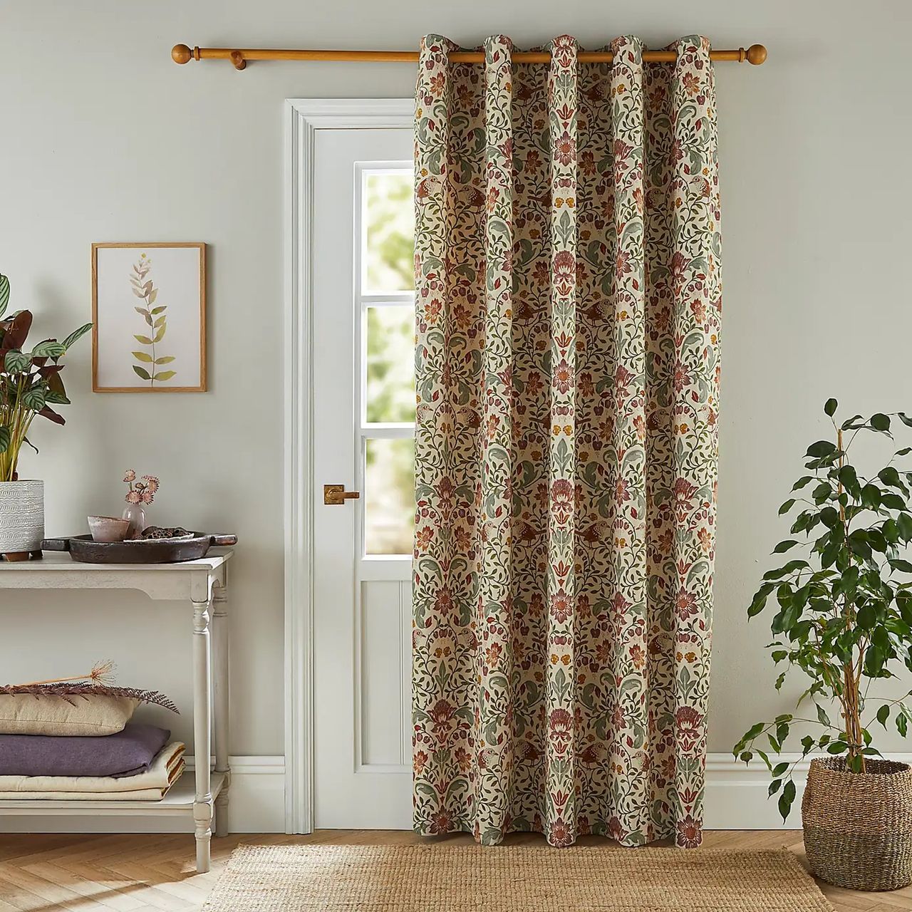 How to measure for eyelet curtains – experts' top tips | Ideal Home