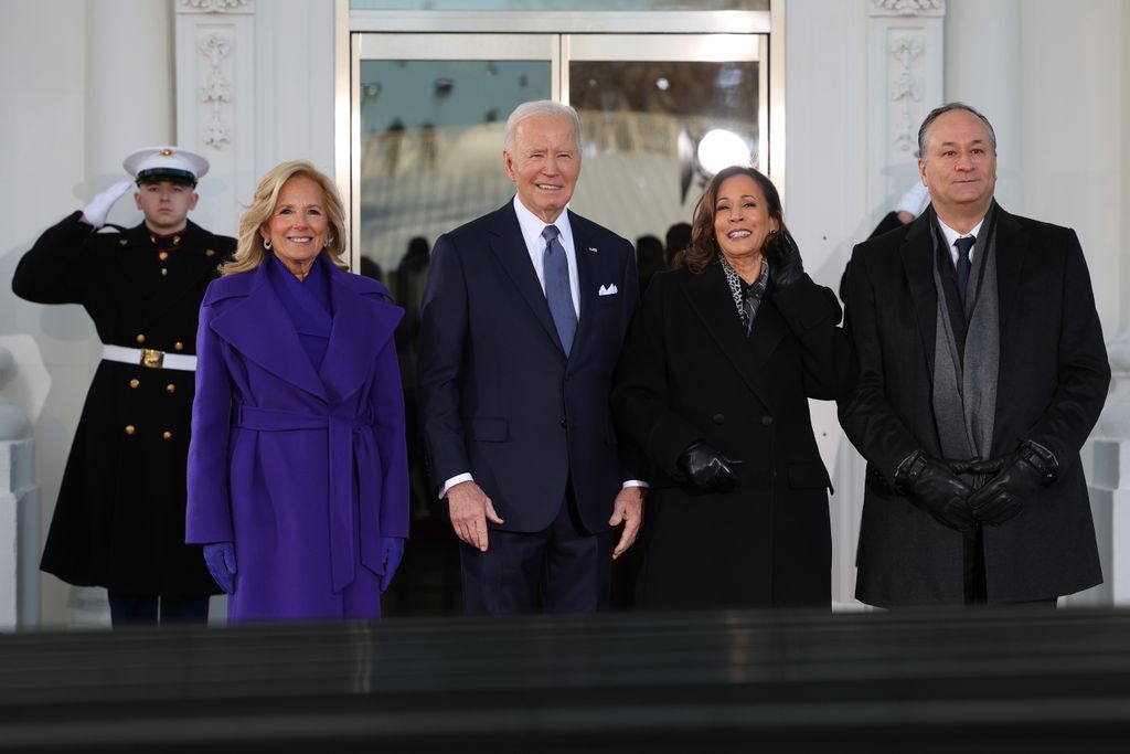 Kamala Harris Wears Head-to-Toe Black for President Donald Trump's ...