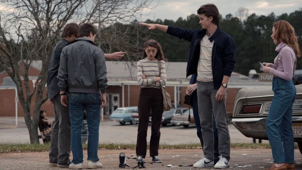Stranger Things: 7 Key Steve And Nancy Moments On The Show So Far ...