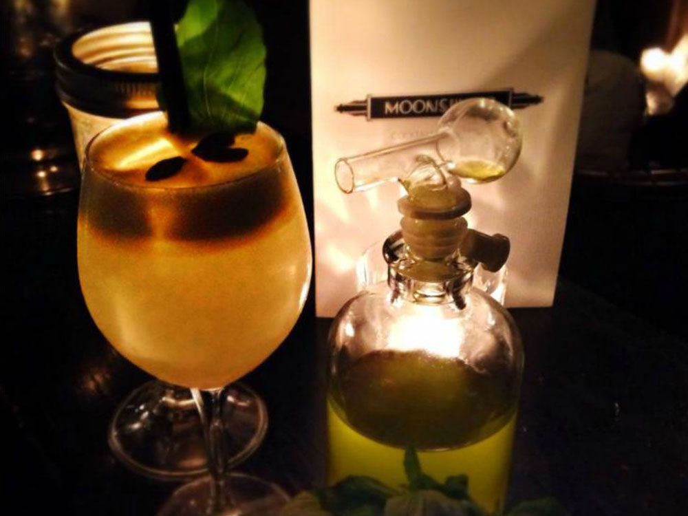 3 Secret Cocktail Bars In Paris | Marie Claire UK