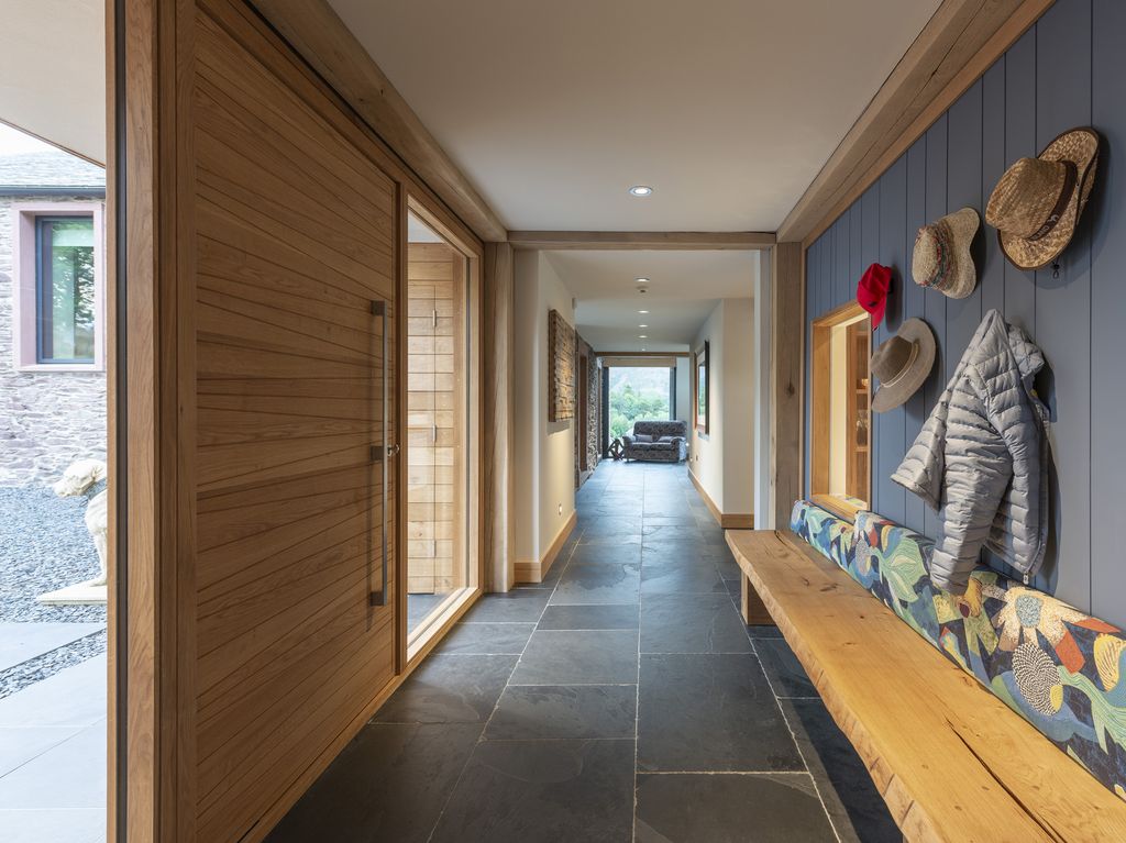 Oak Frame Interiors: 17 Stylish Ideas for Every Room | Homebuilding