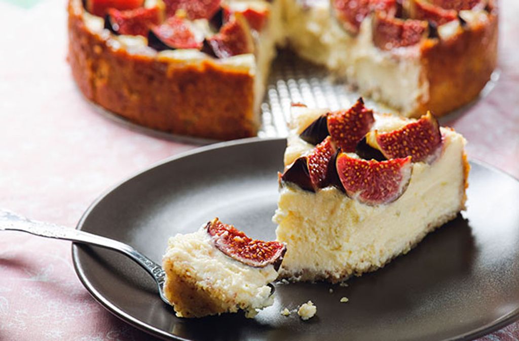 Fig cheesecake | Dessert Recipes | GoodtoKnow