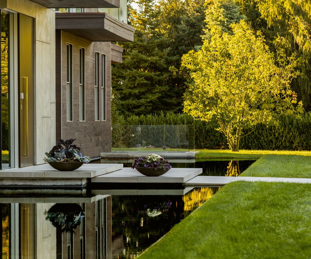 How to make a small front yard look bigger: 10 stylish tips | Homes and ...