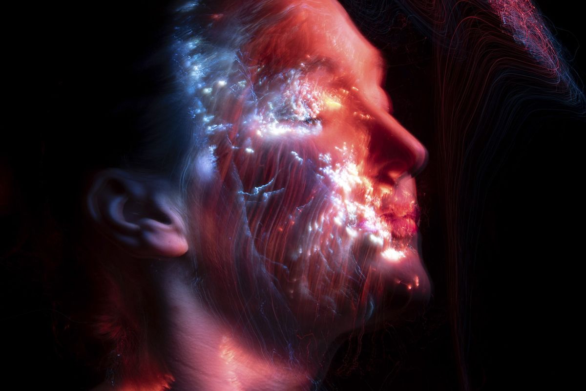 Light-paint your portrait photos using a cheap fiber-optic brush ...