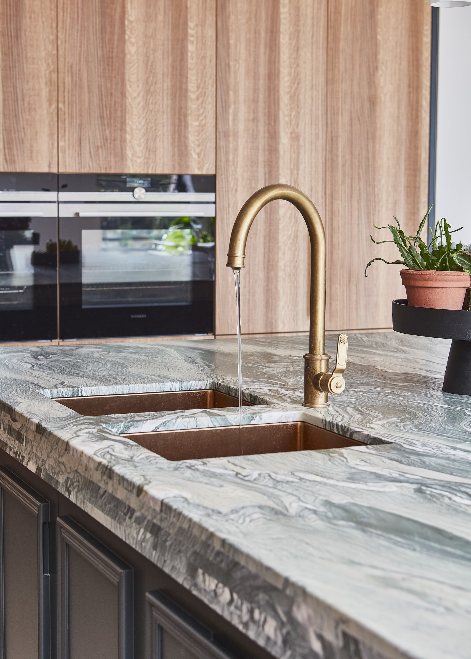 10 Types of Taps: For a Sleek and Seamless Kitchen | Livingetc