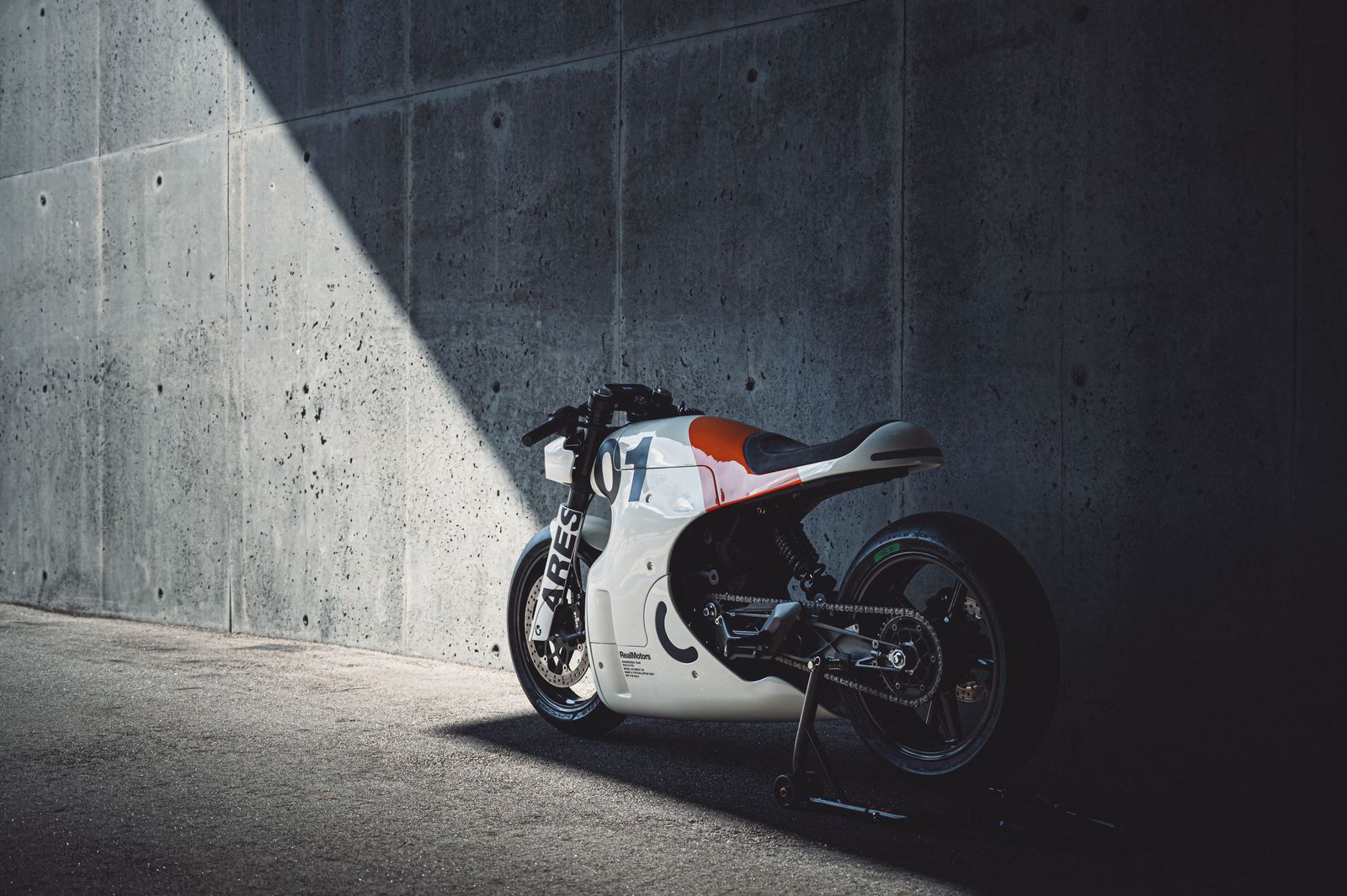 Real Motors’ Project: ARES electric motorbike revealed | Wallpaper*