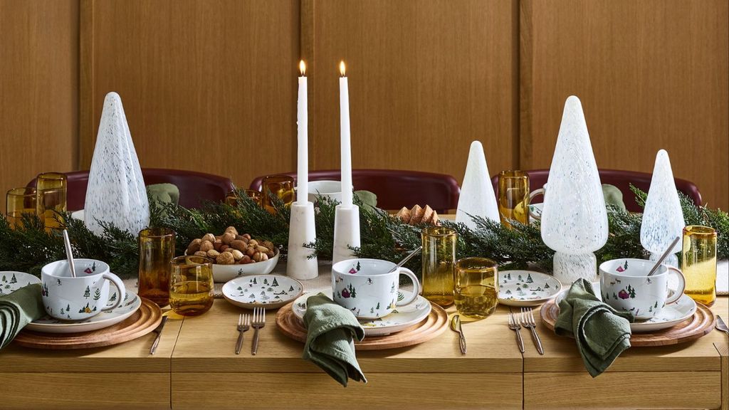 Christmas table gift ideas: 10 festive table favors | Homes and Gardens