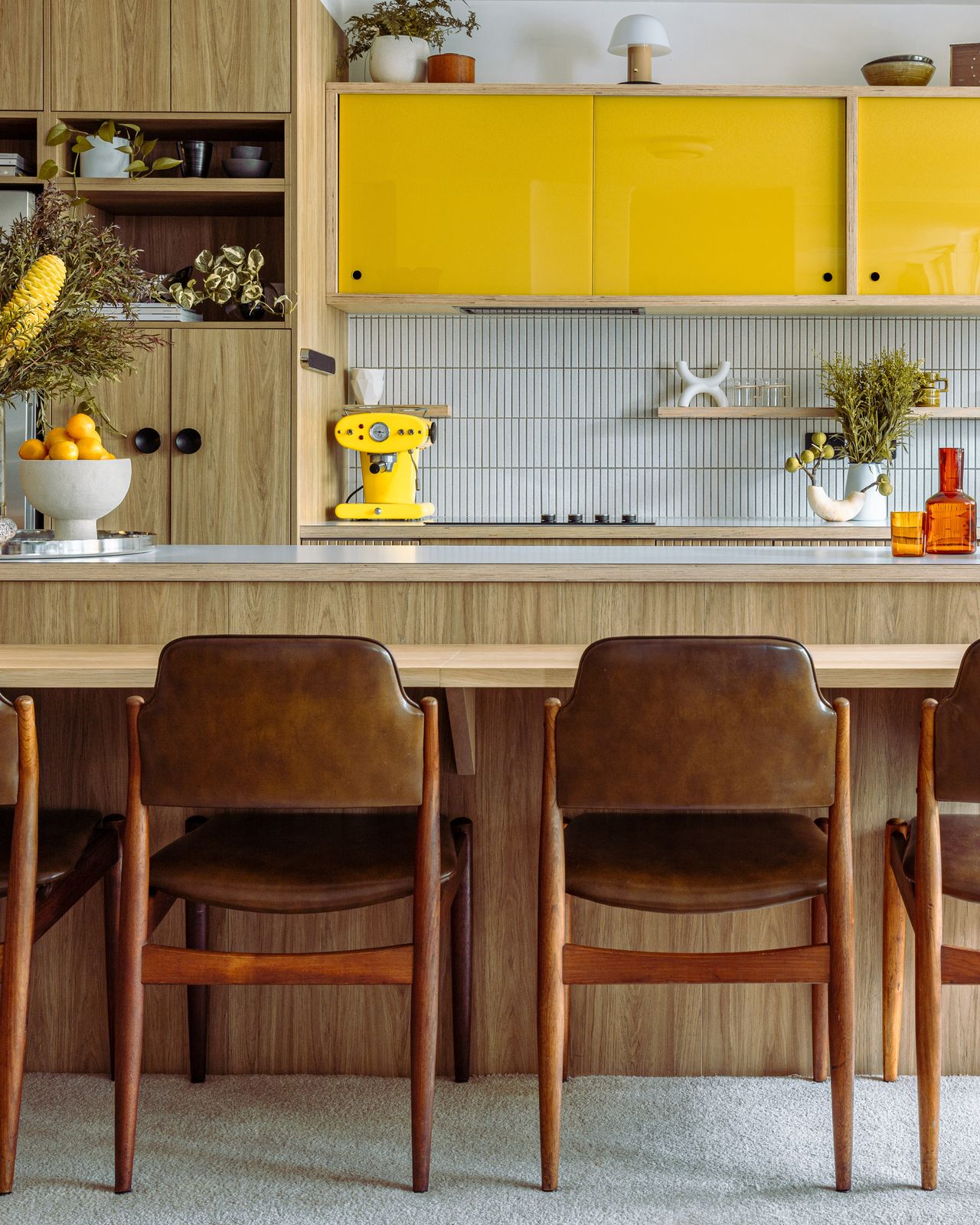 This color-pop trick is the best way to update your kitchen | Livingetc
