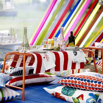 7 wow-factor outdoor entertaining areas | Ideal Home