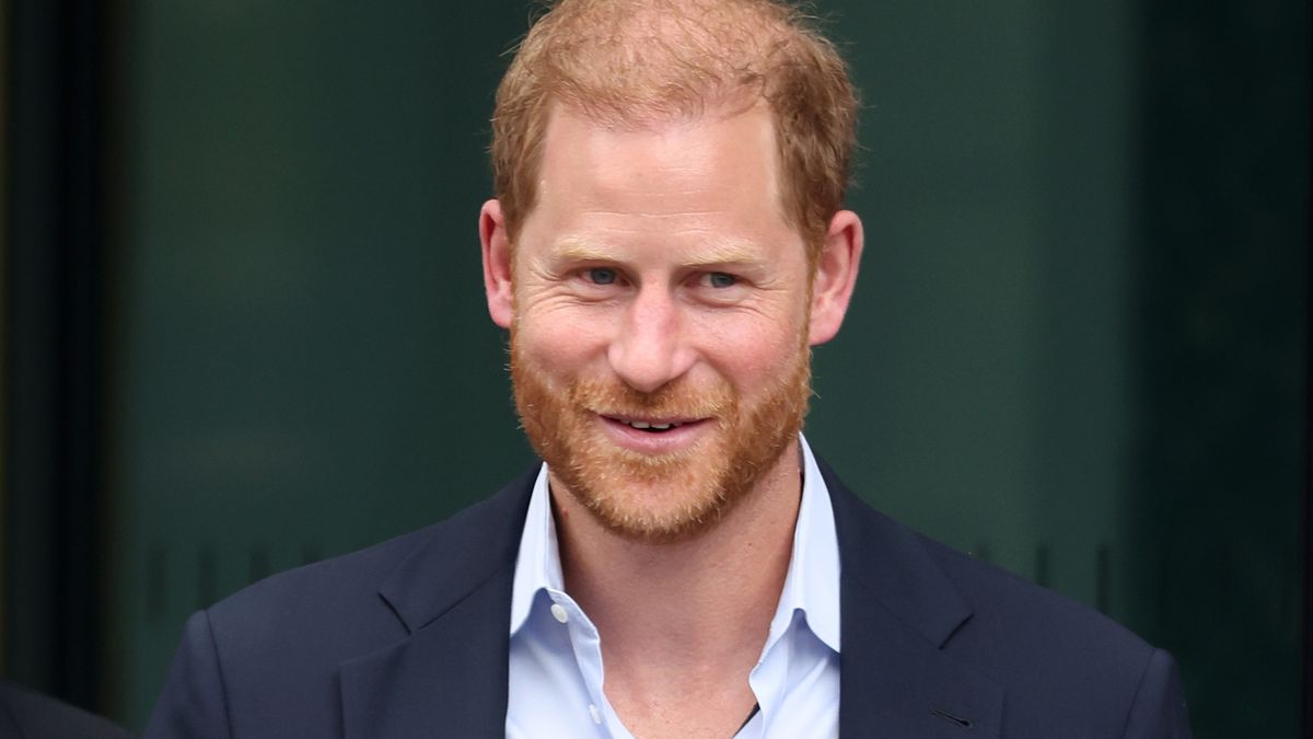 Harry keeps royal Christmas tradition going for Archie and Lilibet ...