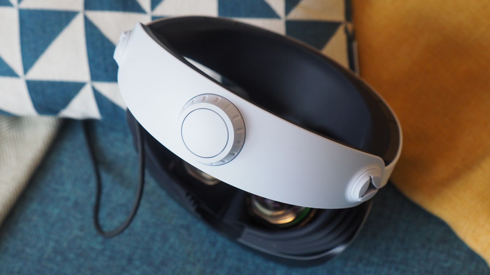 Sony PSVR2: what's in the box and what accessories should I buy? | T3