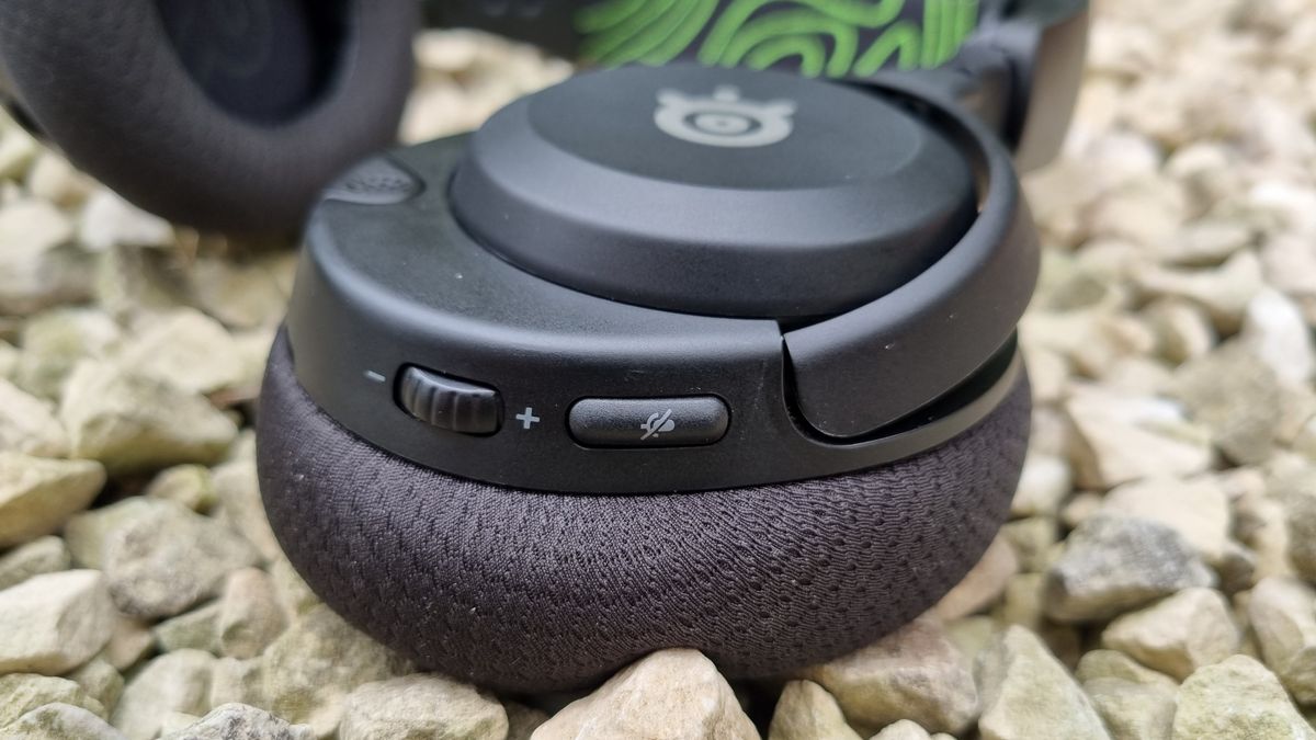 SteelSeries Arctis Nova 5X wireless review | PC Gamer