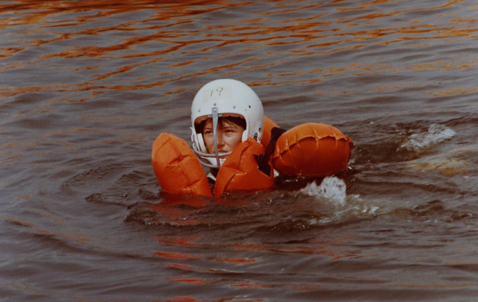 Astronaut Anna Fisher: The First Mom in Space (Photos) | Space