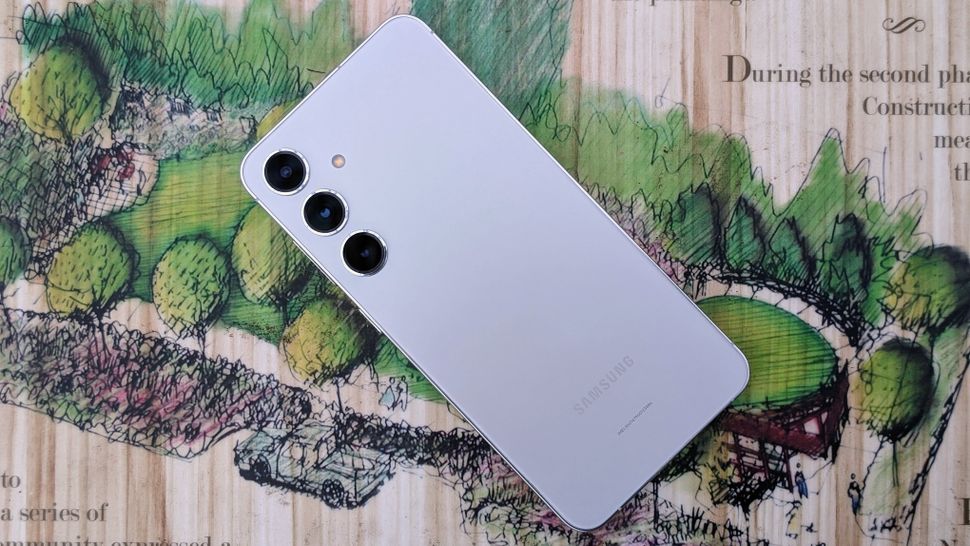 Best small phone | Android Central