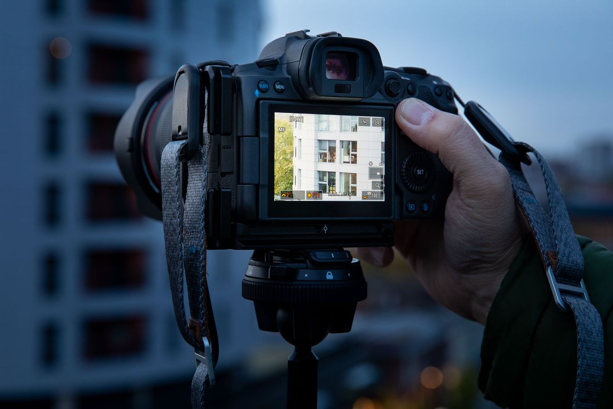 10 pro photo tips for terrific traffic trail photographs at night ...