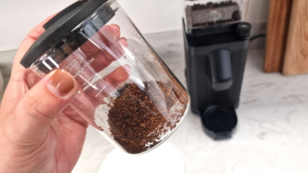 Technivorm Moccamaster KM5 Coffee Grinder review: precision and ...