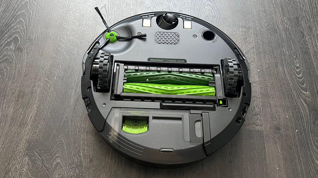 iRobot Roomba J7 Plus review | TechRadar