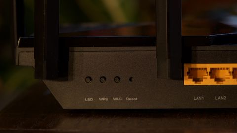 TP-Link Archer AXE75 router review: A sensible Wi-Fi 6E router ...