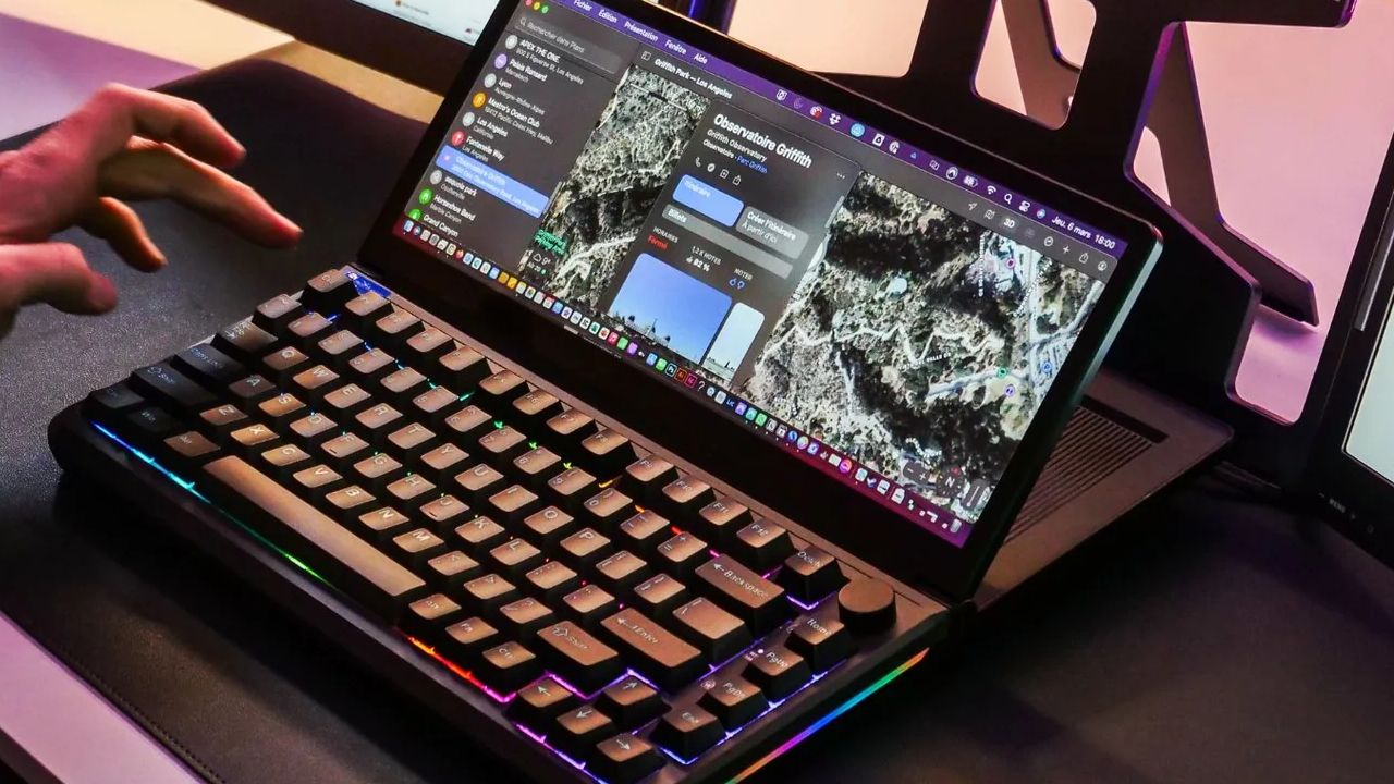 This mechanical keyboard thinks it’s a laptop — it even has a 13-inch ...
