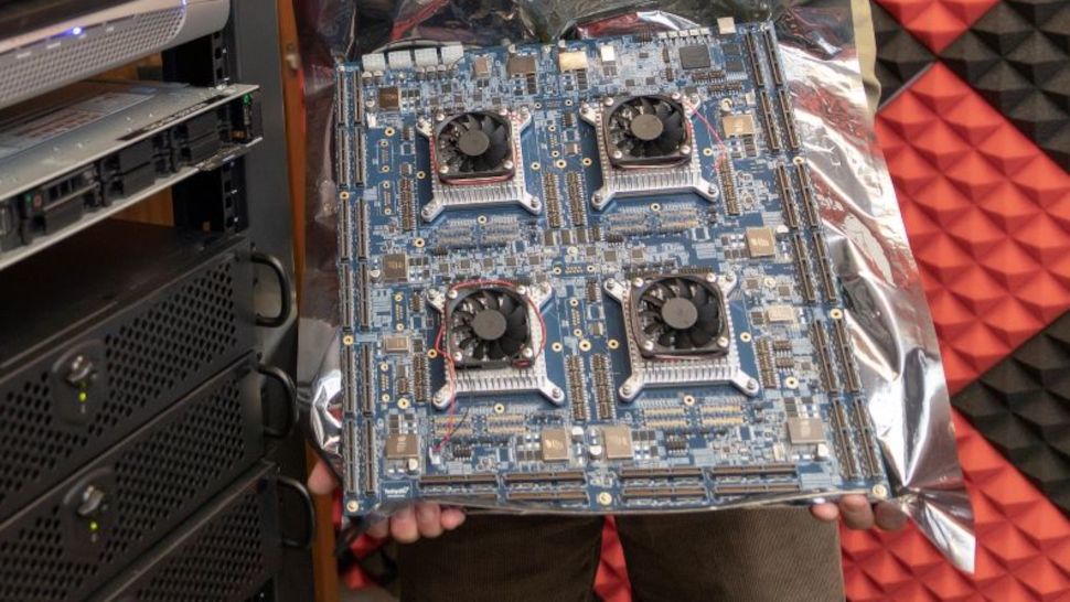 This US startup is about to release a universal CPU that could threaten ...