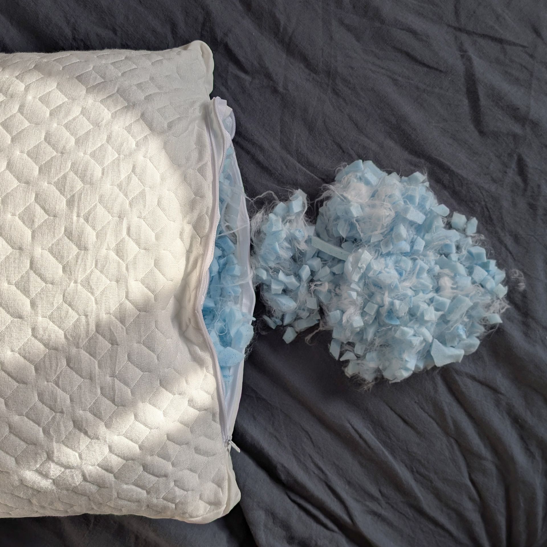 Aeyla Adjustable FOAMO Pillow review: tried and tested | Ideal Home