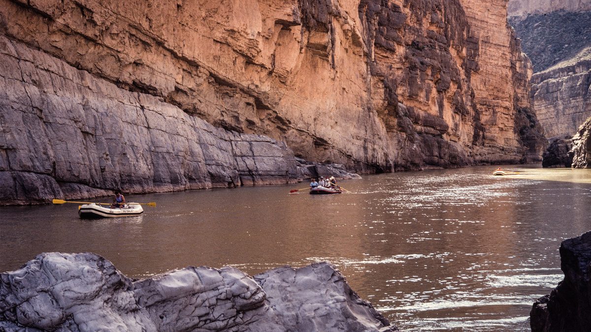Missing hiker found dead in extreme heat in Texas National Park – here ...