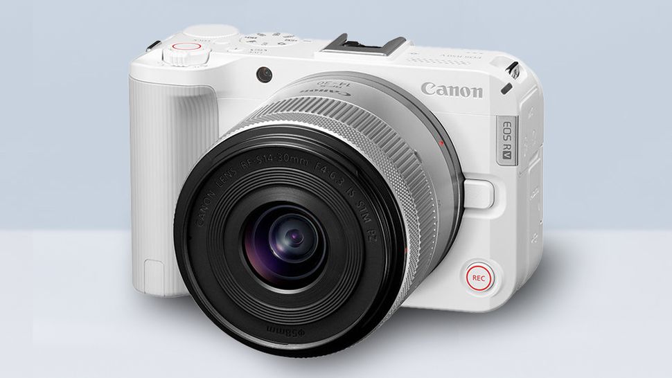 NO FAIR! Asia gets ANOTHER exclusive Canon camera that we didn't get ...